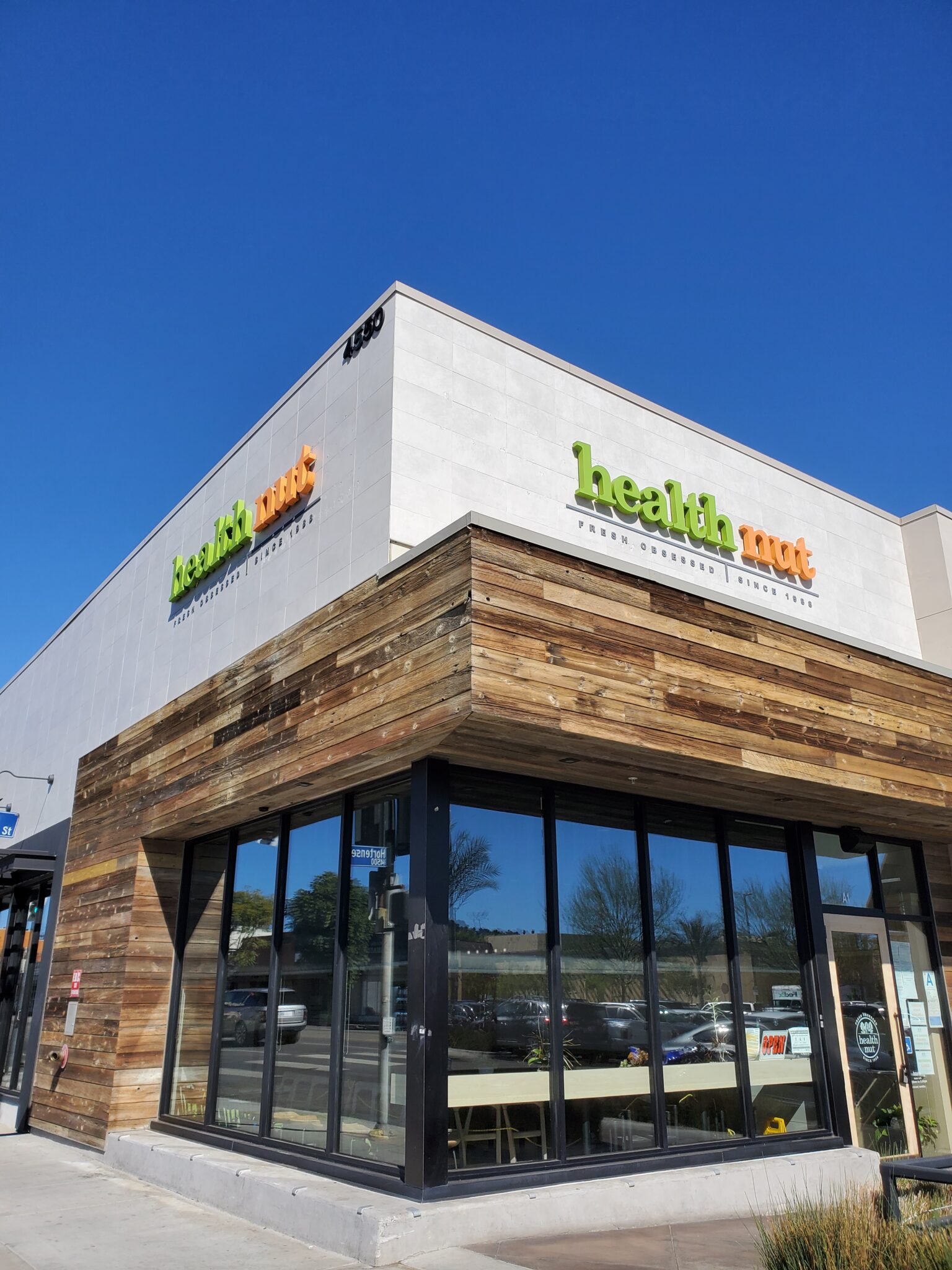Health Nut’s Iconic Salad Dressings Hit Grocery Stores - The Licensing ...
